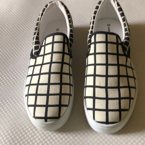 Airwalk | Shoes | Shoes Womens New Size 7m Plaid Fabric Upper Balance ...